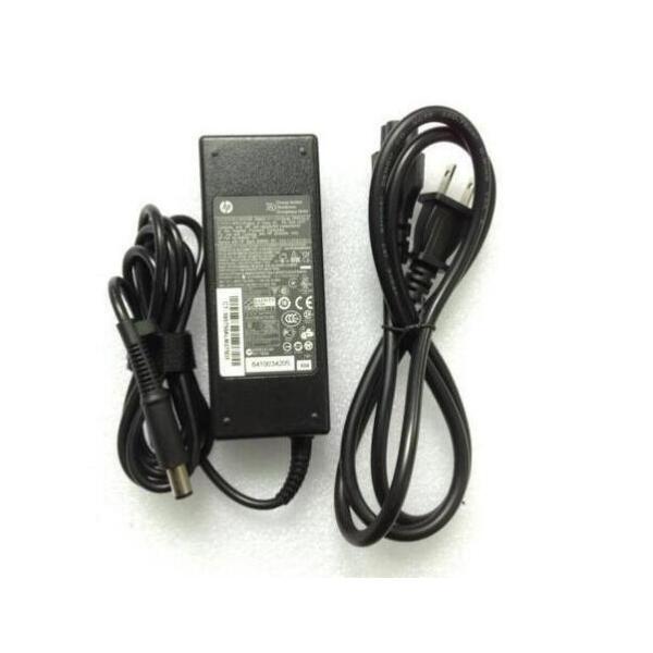 商品状態： 新品 バルク品 　●Input： AC100-240V (50-60Hz)●Output： 19V 4.74A●パワー：　90W●コネクタ：7.4X5.0mm 複数在庫。 同梱可能