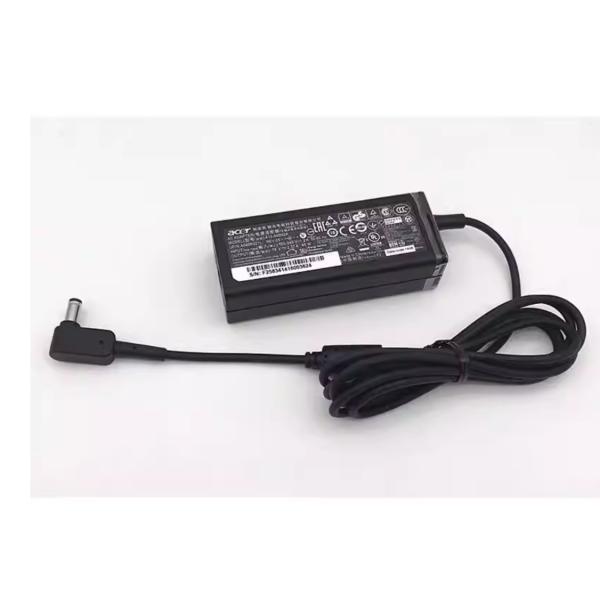 商品状態： 新品 バルク品 　●Input： AC100-240V (50-60Hz)●Output：19V 2.37A●パワー：45W●コネクタ形状にご注意ください: 5.5*1.7mm●電源コード付属 ●PSE認証済複数在庫。 同梱可能