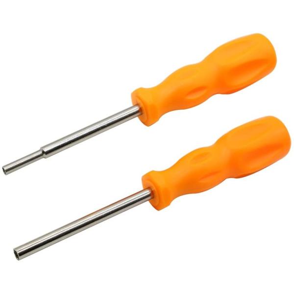 【セット内容】3.8mm、4.5mm各1本ずつ、合計２本。長さ15.5cm、仕様:磁石付き 六角形3.8mm と4.5mm ドライバーはスーパーファミコンやnintendo64・ゲームボーイのカセット、ゲーム機本体に使われている特殊ネジをは...