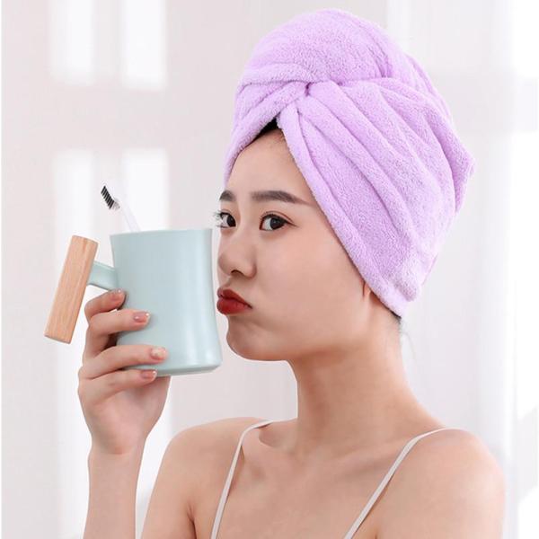 タオルキャップ スイミング シンプル シャワーキャップ プール ドライキャップ バスグッズ お風呂 ・ご注意ボタンのデザインと色が入荷時期により変わります。・素材ナイロンとポリエチレンで作られた極細繊維・サイズ約60×25cm・吸水力マイク...