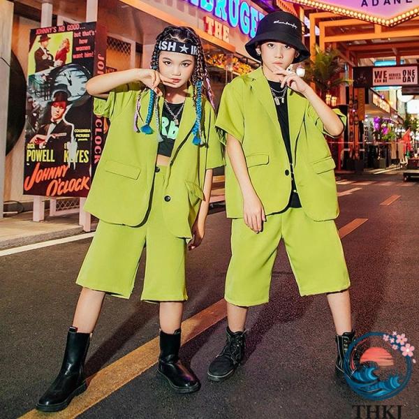 素 材:ポリエステル80% 男の子: 身長/143cm　体重/30kg 試着サイズ/150 女の子: 身長/135cm　体重/25kg 試着サイズ/140 サイズ表の実寸法は3cm程度（ニットの場合は2〜4cm程度）の誤差がある場合がござい...
