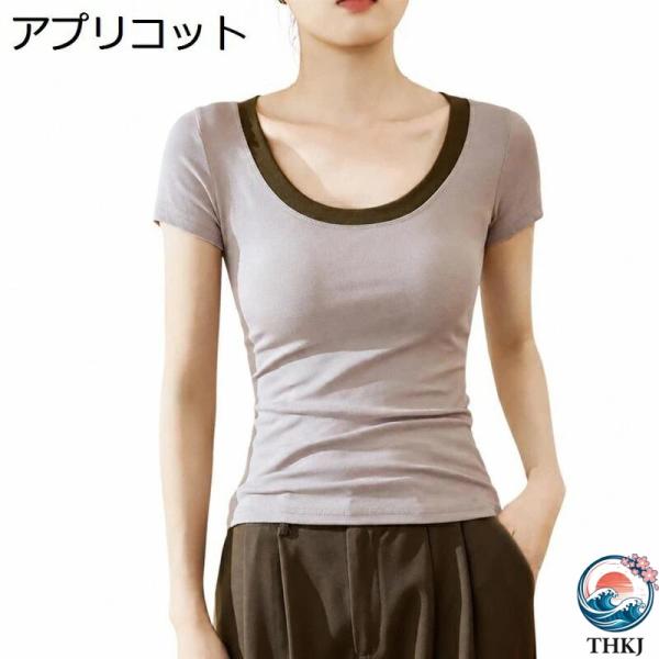 説明    【バイカラーUネック＋上品なデコルテ】深めに開いたUネックがデコルテラインを美しく見せ、首元をスッキリと演出します。襟元のバイカラーデザインがアクセントになり、シンプルながらも洗練された都会的な印象を与えます。カジュアルからきれ...
