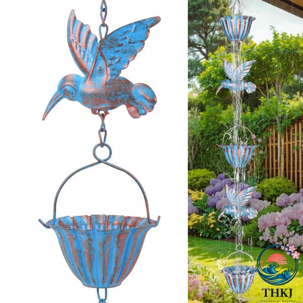 ? 7つの蜂鳥と7連カップで構成される芸術的な雨樋チェーン。蜂鳥の優雅なシルエットが庭先に彩りを添え、雨の日も美しい景観を演出します。底部には安定性を高める鋳鉄製の鳥が配置されており、風が強い日でも安定しています。? 高品質金属に多層粉体塗...