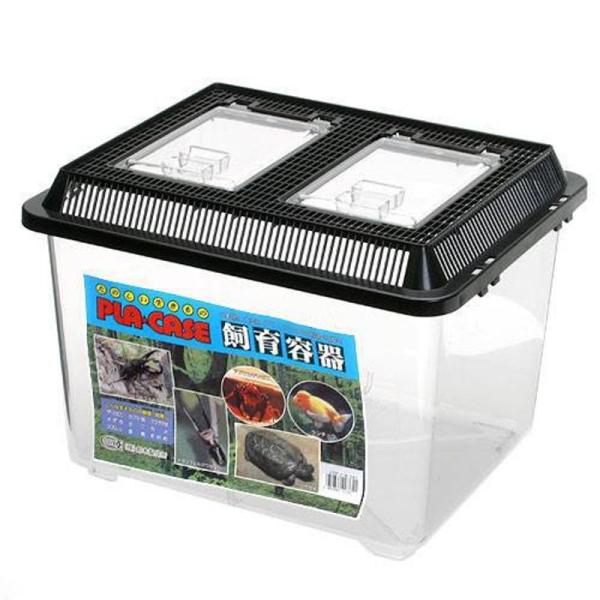 【商品名】　仕切り付き 飼育容器 特大M 黒(330×270×240mm) プラケース 虫かご 飼育容器 昆虫 カブトムシ クワガタ 金魚 ザリガニ 【商品説明】　 【サイズ】　高さ : 　横幅 : 　奥行 : 　重量 : 　※梱包時のサイ...