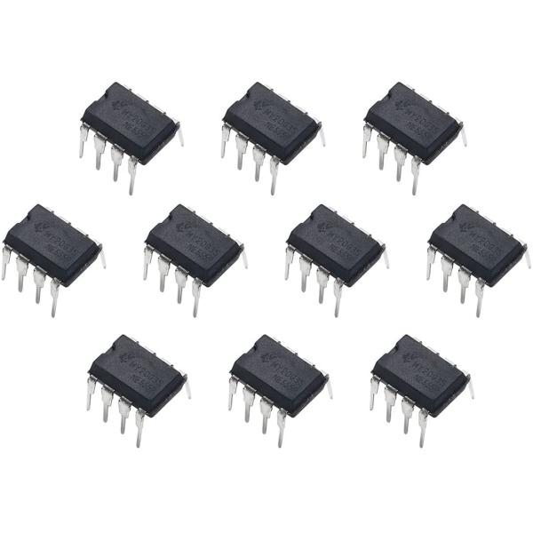 ・■主な仕様<BR> ・動作電圧：4.5~16V<BR> ・消費電流：3mA(5V)<BR> ・出力電流：200mA<BR> ・最高動作周波数：100kHz<BR> ・プロセス：バ...