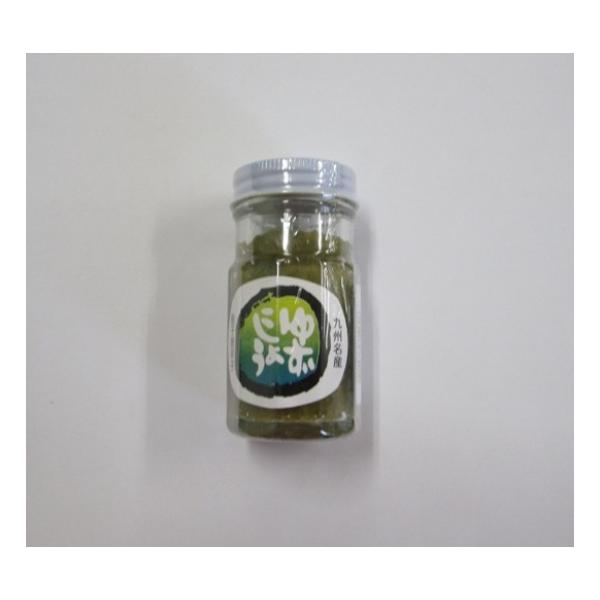 香りの良い柚子をふんだんに練り込みました。九州ではお刺身の薬味に良く使われます。お鍋やうどんなどにもどうぞ。