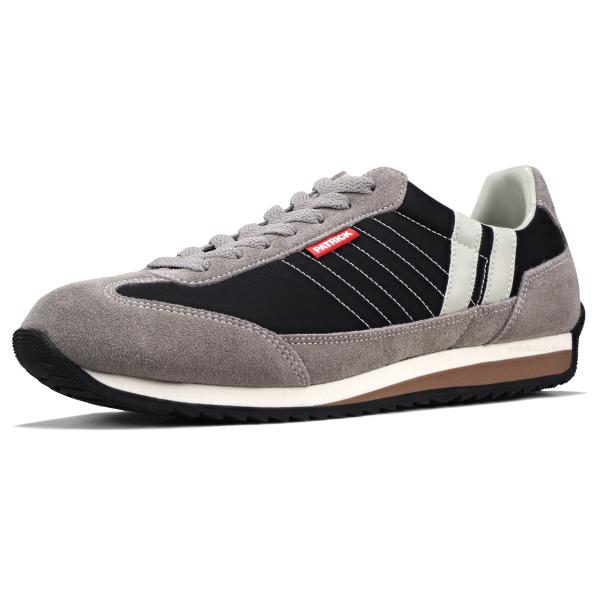 その軽い履き心地と鮮烈なカラーリングで長きに渡って人気のパトリック定番モデル「マラソン」。ブラックのアッパーにグレーのベロアとシューレース、淡いミントグリーンのラインと履き口。オフホワイトとブラウンのミッドソールにブラックのアウトソール。限...