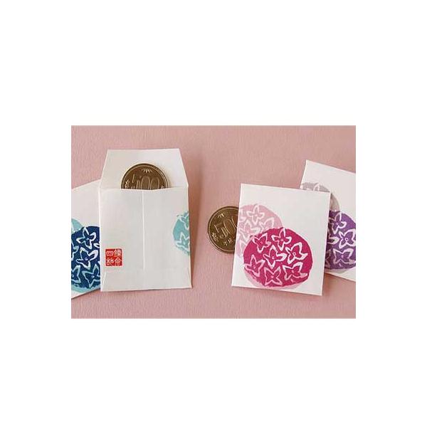 ５００円がピッタリ入るかわいいサイズ。