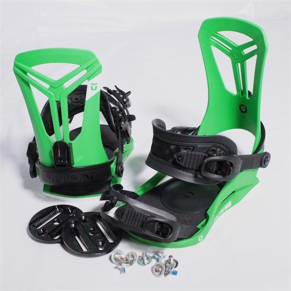 ●状態：中古 ※必ず商品説明文もご確認下さい。  ●対応ブーツサイズ参考：23.5cm-25.5cm程度  ●対応ボード：BURTON The Cannel（2011年以降の2穴式）、4穴式  高いデザイン性と機能性を備えながらもコストパフ...