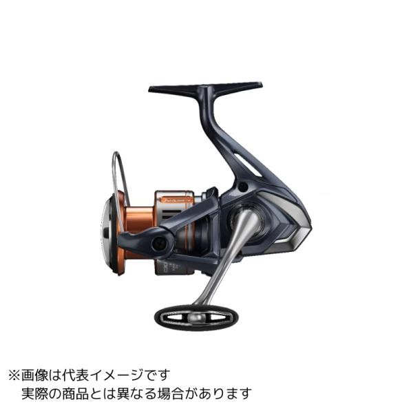 ●SHIMANO●商品名：NASCI●詳細Discover captivating technology幅広いアングラーの需要に応えてきたナスキー。上位機種譲りの滑らかな回転性能とタフさを標準装備。[C3000HG]淡水からソルトまで何でも...