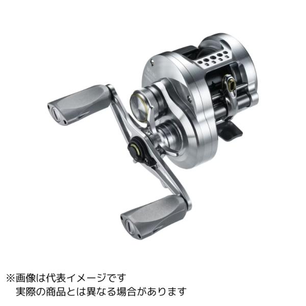 ●SHIMANO●商品名：CALCUTTA CONQUEST BFS リミテッド●詳細メタルボディの優美な煌めきと、さらなる高感度を追求した限定生産モデル先鋭の機能を美しい円型ボディに凝縮したベイトフィネス専用機に、水中の情報に指先で振れる...