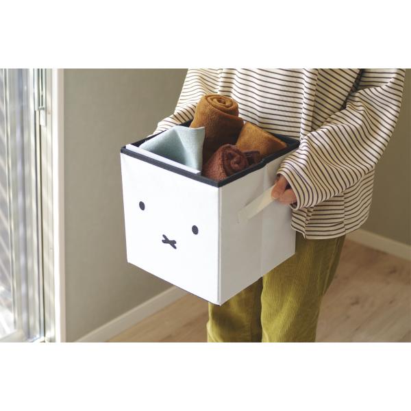 ミッフィー グッズ miffy イス 椅子 ミッフィーのいる生活 収納 スツール スツールボックス●散らかりがちなアイテムを収納できます。●レザーハンドル付きで持ち運びラクラク。●ソファのそばに置いてオットマンとしても使えます。●容量：約1...