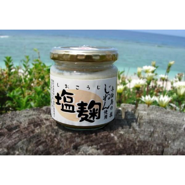 じねん塩と国内産麹を使用して塩麹を作りました。肉・魚・野菜と素材を選ばず調味料としてお使いください。