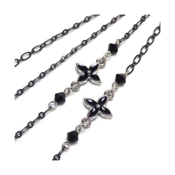 ※ご注意 ・メール便での発送なので、代引きでのお支払いは不可能となりますので、ご了承下さい。 ・メール便は発送してから2〜5日後に郵便受けに投函されます。 つけるだけでいつものメガネが華麗にドレスアップすること間違いなし！ スタイリッシュな...