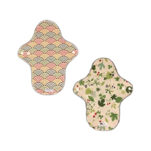 消臭繊維製品の先駆的ブランドであるブリーズブロンズの布ナプキン（少ない日用）です。肌面はべージュニット（ブリーズブロンズ消臭繊維）生地を使用。ブリーズブロンズ生地を肌側に使用していますので生理中やオリモノのニオイも気になりません。綿100%...