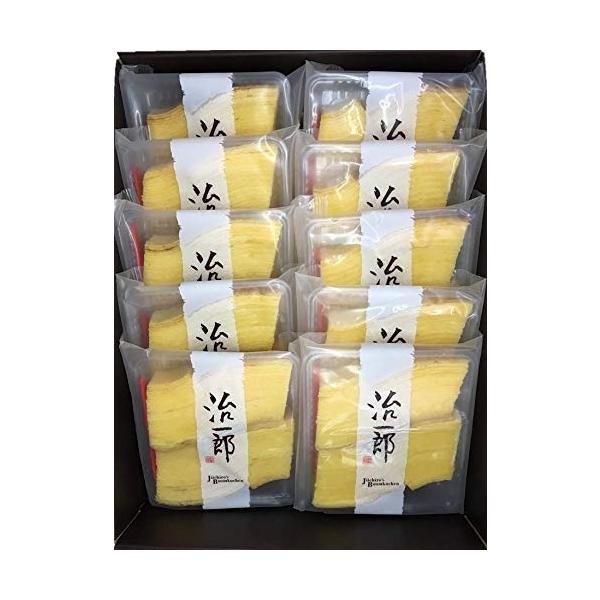 職人"治一郎"が生み出した傑作。それは、その道を歩み続けた者が目指した最高峰への終わりなき挑戦バウムクーヘンに真摯に向き合い、片時も離れることなく、うすくレアな層を重ねて作り上げた二十四層もの年輪。その職人技とも呼べる伝統的な技能に裏打ちさ...