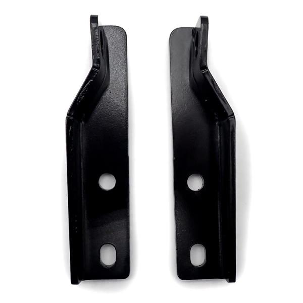 【適合車種】　2012-2020 NV350キャラバン【セット内容】　リアハッチダンパー 延長ステー×2・キャラバンのリアハッチドアの跳ね上げの開口部は、もともと開く量が少なく、さらにローダウンしたことによって普通以上に低く感じてしまうこと...