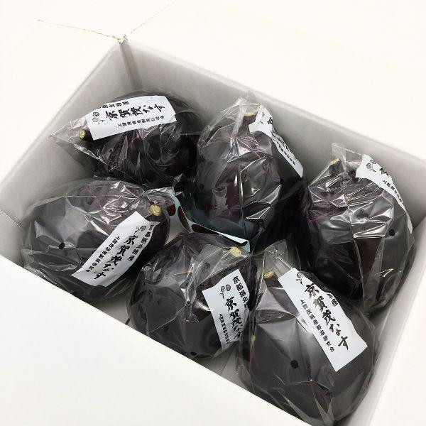 京都府京都市北区上賀茂　箱売り(6個入り。ひとつ４００g〜５００g程度　１２cm×１２cm×１２cm程度の大きさ)別名称：本賀茂ナス／本賀茂なす／本かもなす