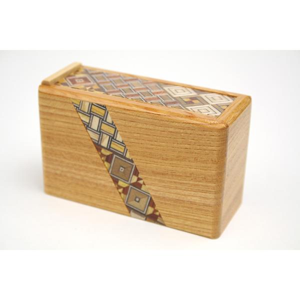 サイズ： 90x56x38 mm【備考】天然の素材を用いた手作り品のため、色・柄・大きさはホームページ上の写真や表記と異なる場合がございます。