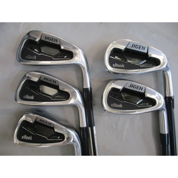 ■種別：アイアン　■メーカー：その他■モデル：JIGEN eRook　■シャフト：KBS　MAXグラファイト65■フレックス：0　■ロフト：0■本数：5　■番手：6-9・P■長さ：0　■クラブ重量：0■ライ角：0　■バランス：■キックポイン...
