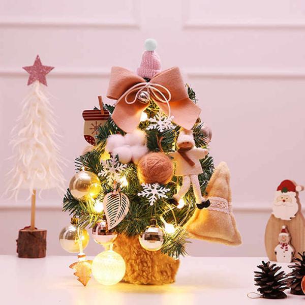 【発売日：2024年03月26日】検索キーワード：クリスマスツリー オーナメント、クリスマスツリー おしゃれ、クリスマスツリー 卓上、クリスマスツリー 小さいサイズ：高さ：約30cm カラー：ピンク、ベージュ 素材：PVC+ポリエステル 生...