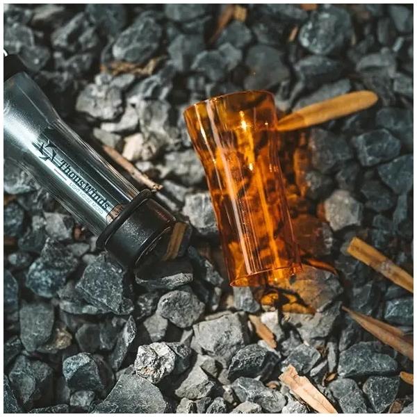 キャンプで大人気の話題のランタン『Goal Zero（ゴールゼロ）Lighthouse micro』を便利に彩るアイテムです。虫が集まりにくい波長で光らせてくれるアンバー色のカバーです。付属のゴムで固定します。※注意事項この商品はカバーのみ...