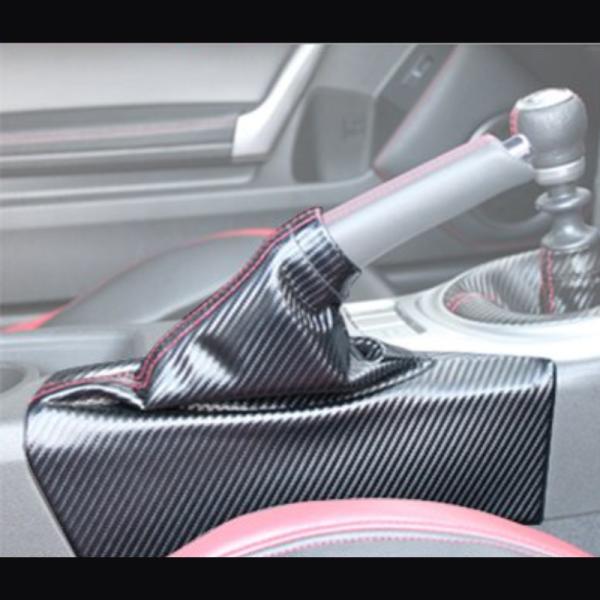 ＊商品名カーボンルック サイドブレーキブーツ＊対応車種86 ZN6＊セット内容サイドブレーキブーツ×1＊カラーカーボンルック×レッドステッチ＊商品概要カーボンルックレザーを採用したサイドブレーキブーツです。車種専用設計で簡単装着。スパルタン...