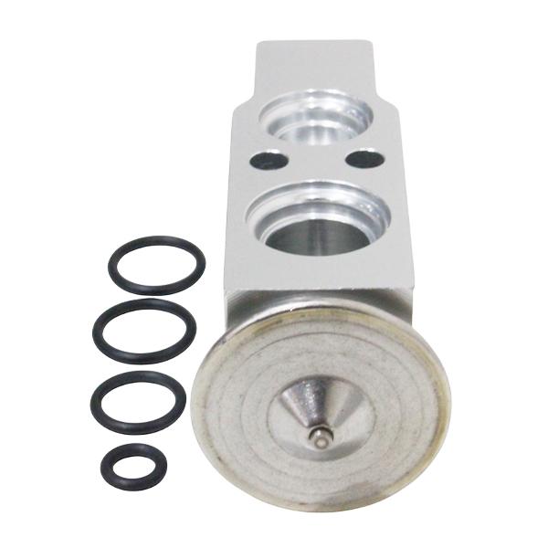 【商品情報】■適合車種・メーカー：ミツビシ・車種：ミニキャブ (バン/ワゴン)・型式：U6系・年式：・備考：・参考純正品番：MR500184 SSA387B167A・商品品番：EX-C2■商品説明クーラーエキスパンションバルブ交換用や補修用...