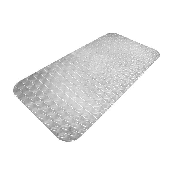 ・車種：いすゞ07フォワード(H19.7?)・カラー：シルバー◆セット内容：07フォワード用 リアベッド窓 ウロコ 1枚０７フォワード用 リアベッド窓 ウロコ 1枚※公道での使用は原則禁止です。送料：■大型宅配便●法人様宛送料：850円(九...