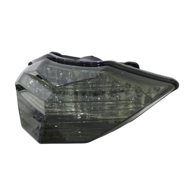 ■商品詳細■・商品仕様：【適合車種】・NINJA 250EX 250L 2013年・EX300 ｚ250 2013年■セット内容本体×1通常のウインカーと連動し、半分面がオレンジ色に点滅します。ウインカー機能が不要な場合は、本体から出ている...
