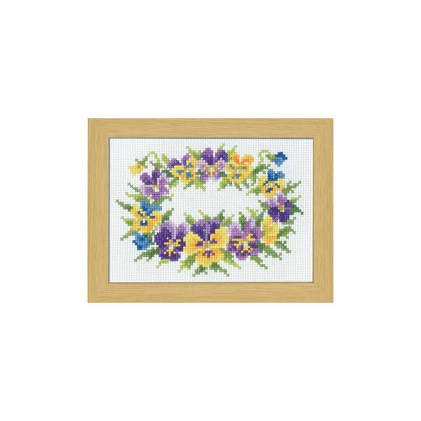 クロスステッチ　初〜中級月日の流れを美しい季節の花々で表現したクロス・ステッチキットです。暮らしの中に彩りのある優雅な空間を。<出来上がり寸法>額外径:約15cm×20cm　額内径:約11.6cm×16.6cm<キット内容...