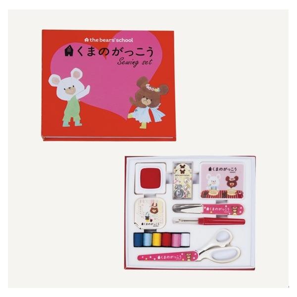 プレゼントにぴったりな絵本と同じサイズのソーイングセットです。ケース：220×190×28ｍｍパッケージ：250×235×30ｍｍ材質：カードボード（ケース）　　　 磁石（マグネット）　　　 ポリエチレンフォーム（内部クッション）生産国：中...