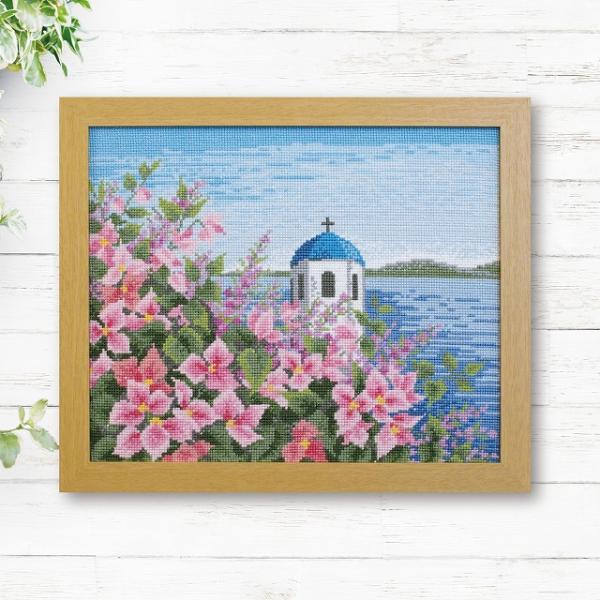 人気刺しゅう作家のオノエ・メグミがお届けする、季節の移ろいに合わせて楽しめる花のあるヨーロッパの風景。オノエ・メグミデザインの高級感あふれる作品が仕上がります。デザイン： オノエ・メグミ出来上がり寸法： 額外径:約縦35.1ccm×横41....