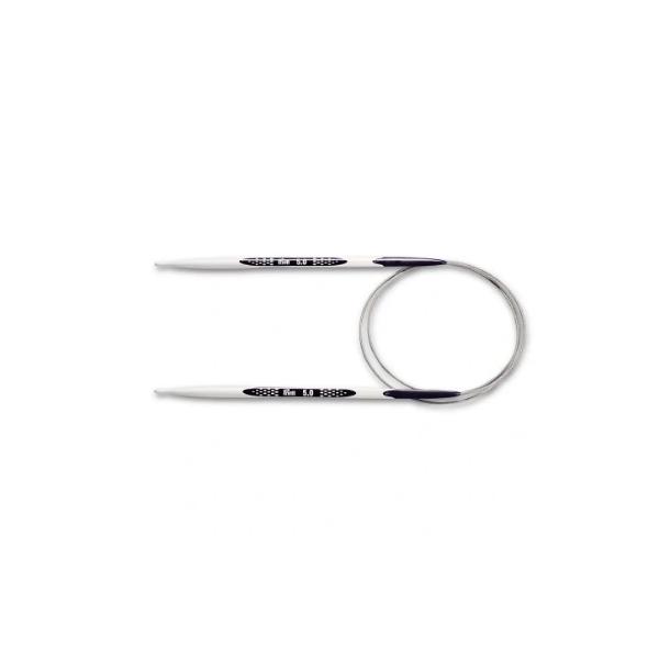 人間工学に基づき設計され、特殊な合成樹脂を使用し軽量かつ柔軟性のある編み針を実現しました。しづく型の針先は糸をすくいやすく、編み目が落ちにくい構造になっています。コードは、しなやかでもつれにくいソフトワイヤー製です。＜商品情報＞高性能合成素...