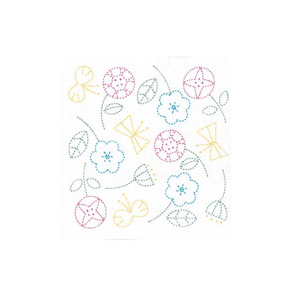 <出来上がり寸法>白：約縦34cm×横34cm<キット内容>晒木綿（綿１００％）：白刺し子糸（綿１００％）：4色刺し子針作り方説明書<備考>図案は布にプリント済み。<重量> 約45g