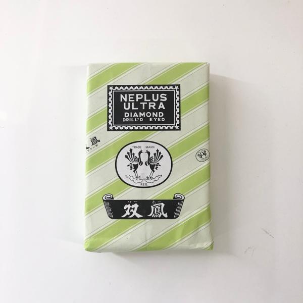 100セット入りです。洋裁用針、手芸でも使われます。主な用途↑針が太い 穴かがり、細かく縫う、生地が厚いメリケン針No4 厚手ウール地 （フェルト・ スエード）メリケン針No5メリケン針No6 ウール地 、厚手木綿地（デニム・ パイル）メリ...