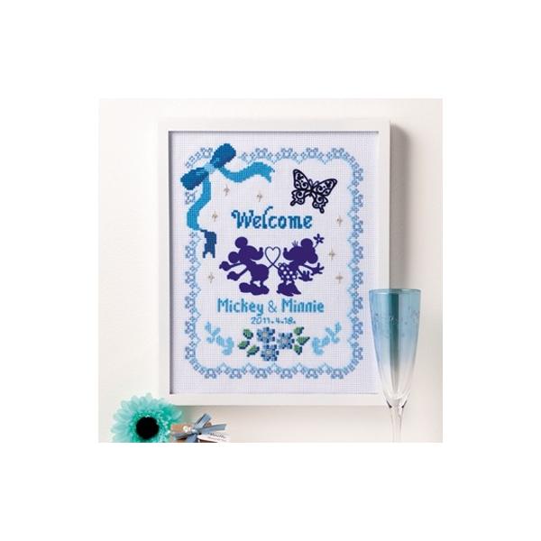 <出来上がり寸法>額外径：32cmx25.9cm、額内径：29.5cmx23.4cm<キット内容>25番ししゅう糸シャイニーリフレクターラメししゅう糸No.5500布 ジャバクロス細目(白)フロッキーワッペンx2枚ク...