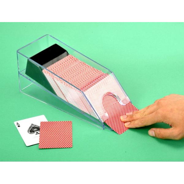 プライムポーカー カードシュー 【トランプカードシューター ディーリングシュー ジーピー GP 】カジノの雰囲気が味わえる本格カードシュー。使い方は手でトランプカードをスライドさせるだけ。カードが1枚ずつ取り出せます。 トランプは4デック収...