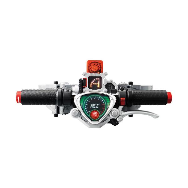 仮面ライダーW SUPER BEST 変身ベルト DXアクセルドライバー 【本体 スーパーベスト グッズ プレゼント ギフト 玩具 おもちゃ】『仮面ライダーW』より、「変身ベルト DXアクセルドライバー」がパッケージデザインを新たに、SUP...