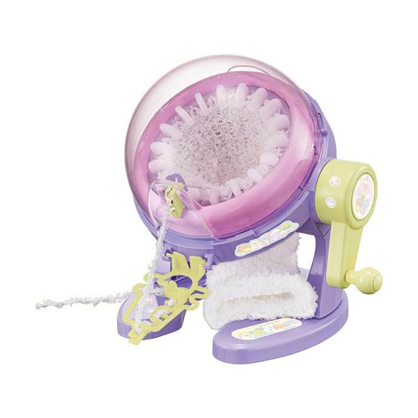 くるくるあむくるん すみっコぐらし 【ハンドル式毛糸編み機 輪編み 平編み あみぐるみ ぬいぐるみ作成キット 玩具 手芸 工作 すみっこぐらし タカラトミー】ハンドルをくるくる回すだけで編み物ができちゃう「くるくるあむくるん」。コンパクトで...