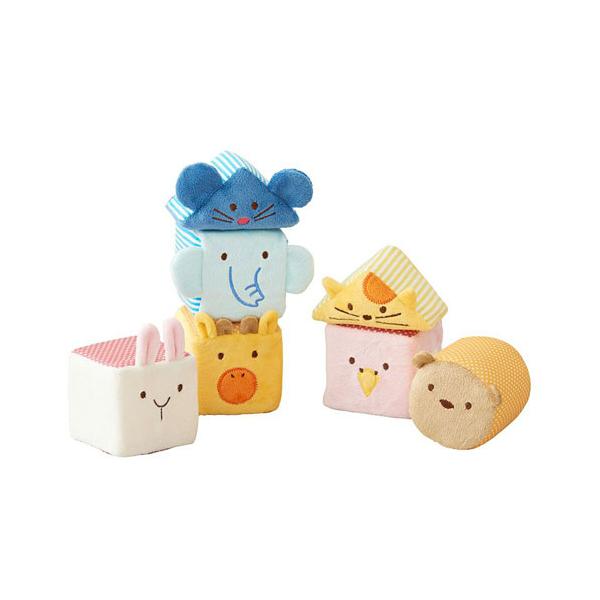 ふわふわトーイ ふわふわアニマルブロック 【エド・インター 赤ちゃん おもちゃ 布製玩具 知育玩具 ベビートイ】はじめてのおもちゃにぴったりなやわらか布製のつみき。ひとつひとつのつみきから音が鳴るので、ラトルとして単体で遊んだり、いないいな...