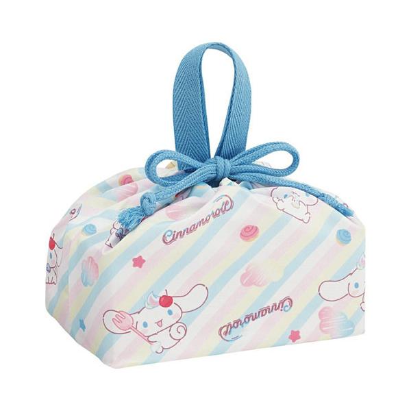 シナモロール (Fancy Snacks Sweets サンリオ) ランチ巾着袋 ランチバッグ KB7S 【シナモン お弁当袋 お弁当箱入れ きんちゃく袋 学校 幼稚園 保育園 給食 遠足】キッチン用品で国内大手のスケーター株式会社の商品で...