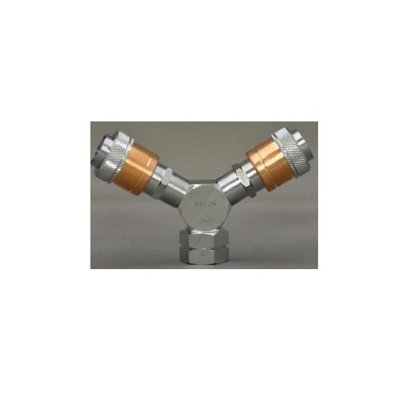 酸素調整器から二又に分岐する用途に使います。ワンタッチカプラ（メス）2口に分岐できます。