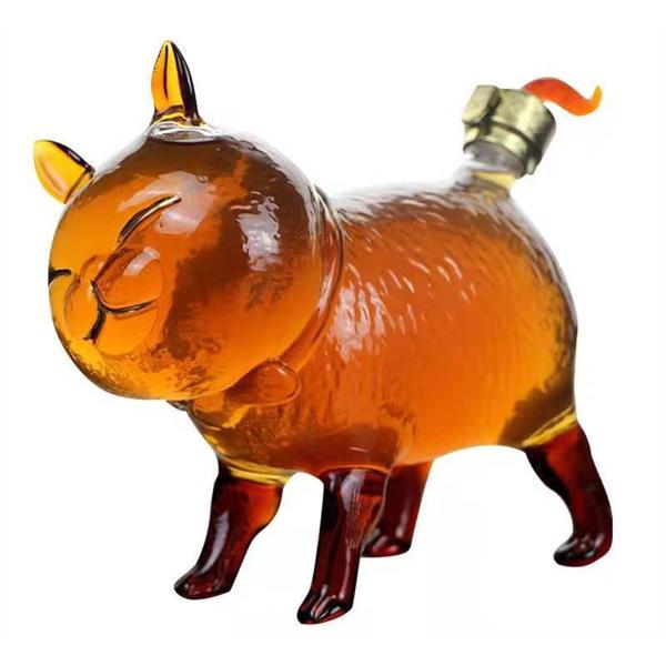 1.【猫ウイスキーデキャンター】：高ホウケイ酸ガラス製です。耐熱性と耐寒性があります。通常のガラスよりも軽く、薄く、明るく、お手入れも簡単です。2.【ユニークなデザイン】：クリエイティブな猫のボトルボディ、大きくてユニークな形のデキャンター...