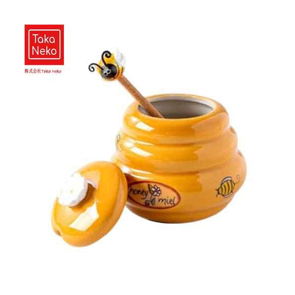 セラミック技術で作られており、表面は滑らかで明るく、お手入れがとても簡単です。木製の蜂蜜ディッパーが付属しており、ディッパーの溝により、プロセス中に回転しながら保持できます。容量は140mlです。 蜂の形をした木製の攪拌棒が付属しています。...