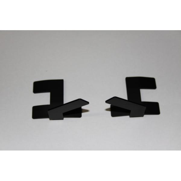 VBH, VN5/VNH用小さいメーター類を、純正メーターフードの左右に取り付ける ステーです。付属の両面テープで貼るだけです。 左右設定あり　黒塗装※画像4枚目：レーダー探知機の取り付け参考です。−−−−−−−−−−−−−−−−−−−−−...