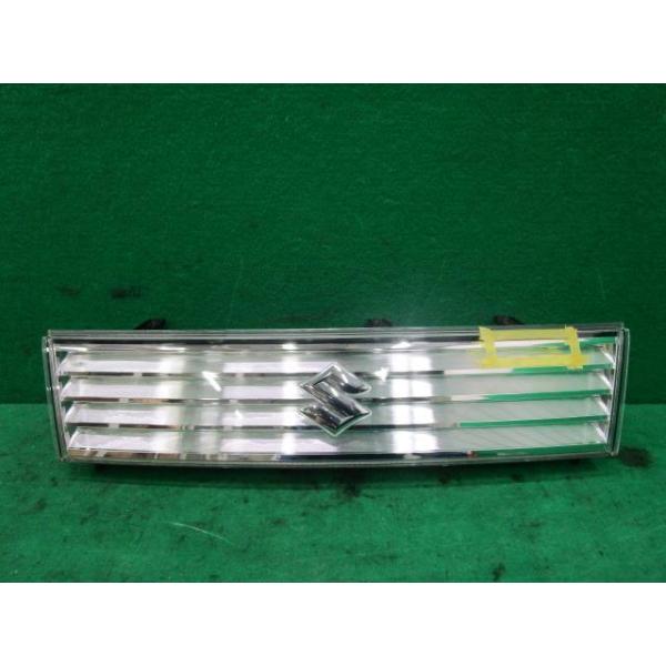 **** 商品説明を必ずご確認ください ****部品管理番号：000040600710400メーカー純正品番：72110-65K00部品名：ラジエータグリル部品区分：リサイクル品車名：ワゴンＲ車両タイプ名：5ドアハッチバック通称型式：MH2...