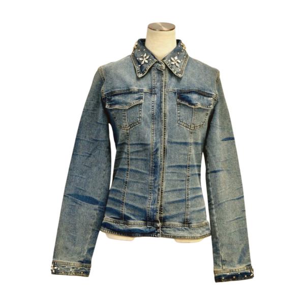 [中古：良品　ランク：7/10]　若干の使用感がありますが、全体的に良好です。