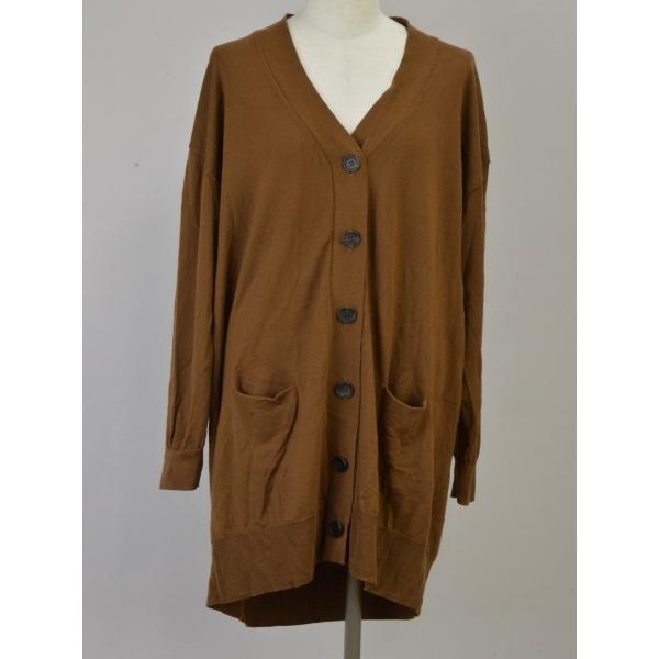 [中古：(下)　ランク：4/10]　毛羽立ちや毛玉、ヨレ、シワがあり、全体的に使用感があります。