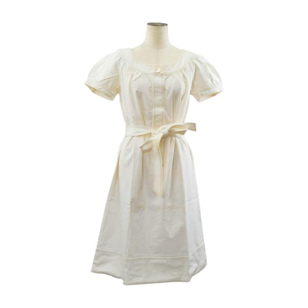 [中古：(下)　ランク：4/10]　首周りやベルトに汚れがあり、全体的に使用感があります。